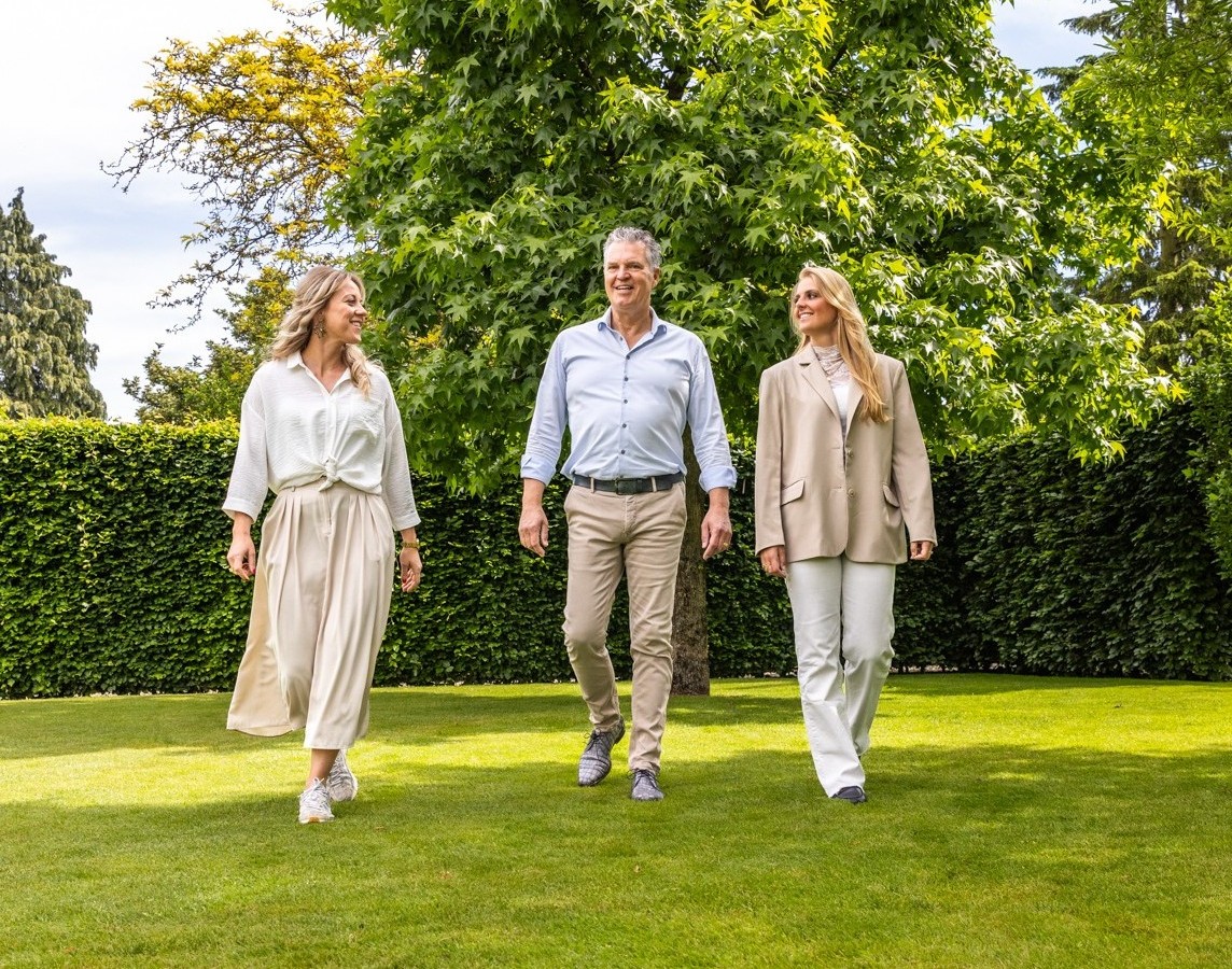 Over ons: Wij zijn MVS makelaardij - Aangenaam!